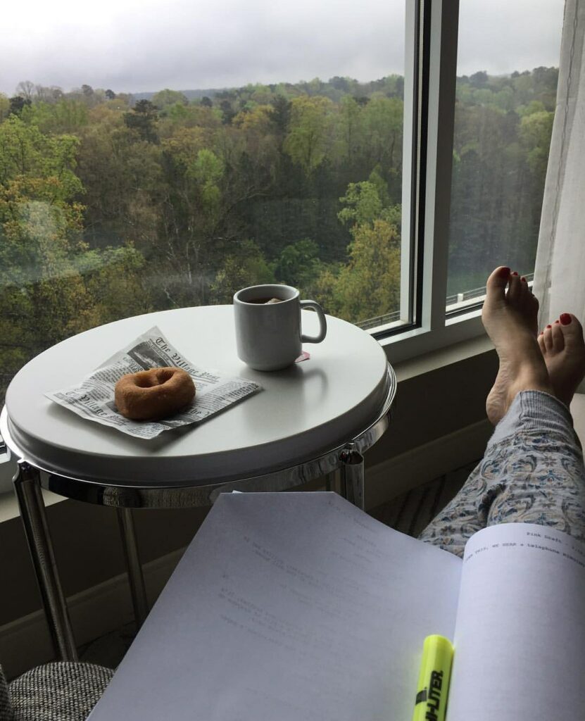 Angela Kinsey Feet (12 photos) Sexy Feets - Celeb Feets