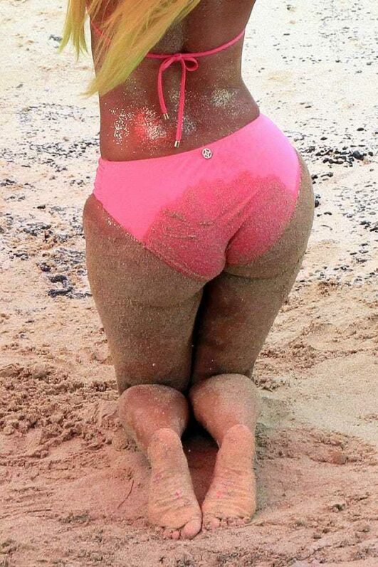 Nicki Minajs Sandy Soles Feet Sexy Feets Celeb Feets