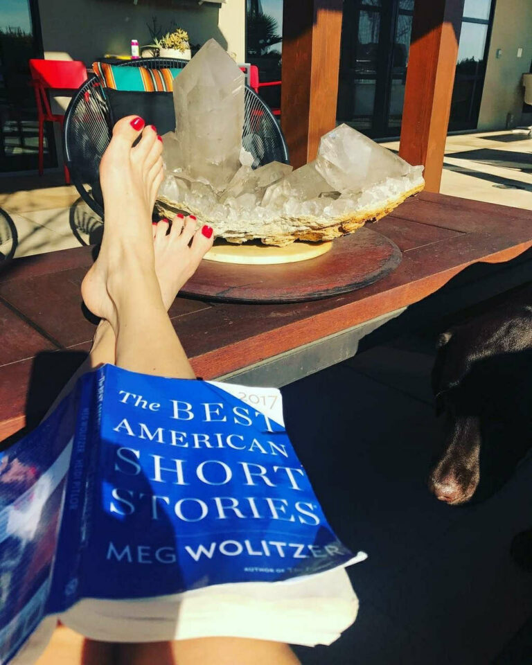 Mary Elizabeth Ellis Day Feet Sexy Feets - Celeb Feets