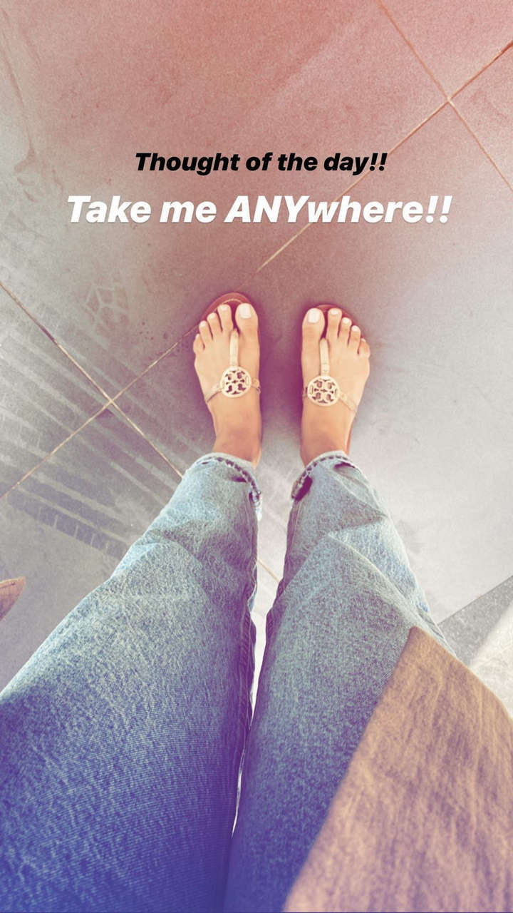 Additi Gupta Feet (64 images) Sexy Feets - Celeb Feets