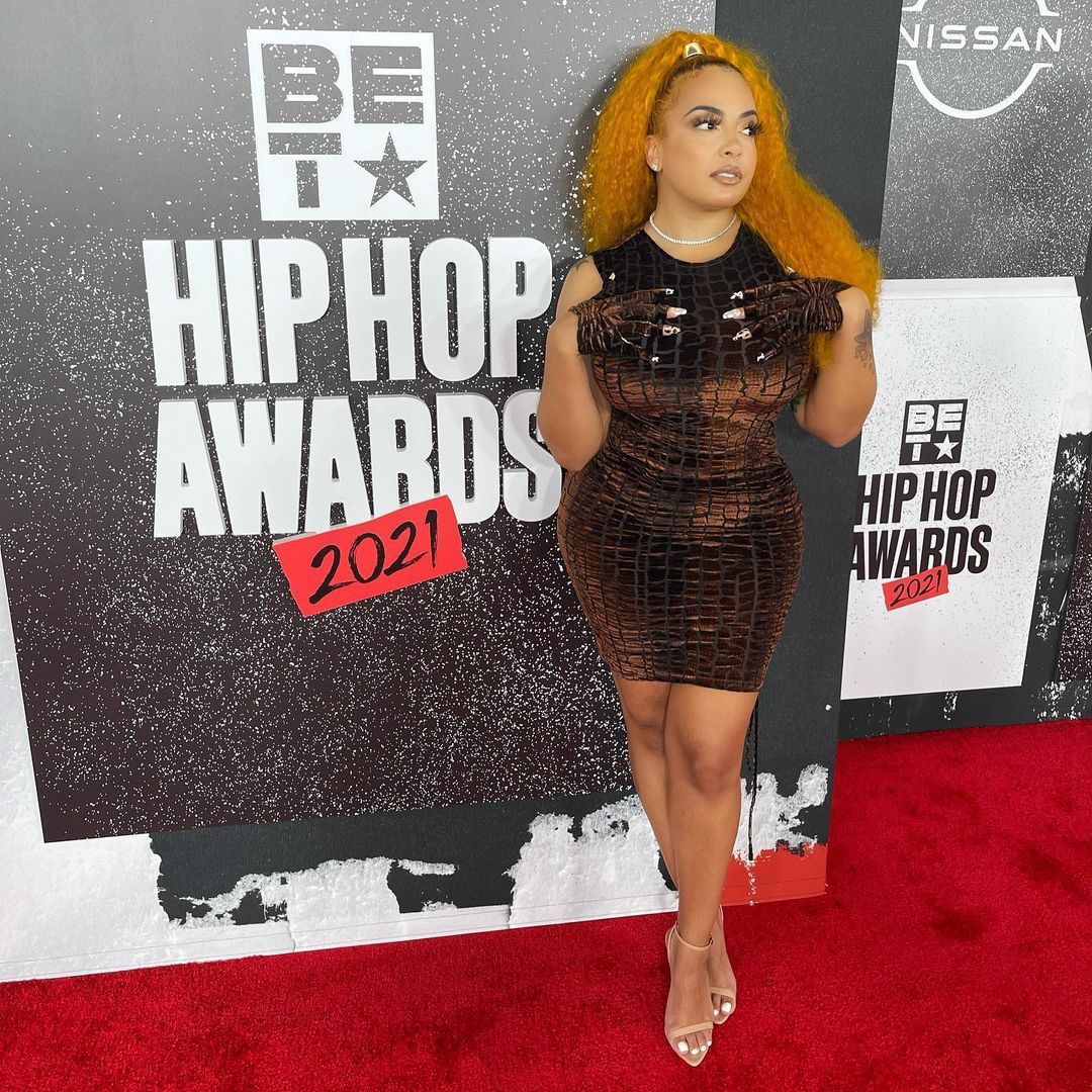 Lorel Feet (11 pics) Sexy Feets - Celeb Feets