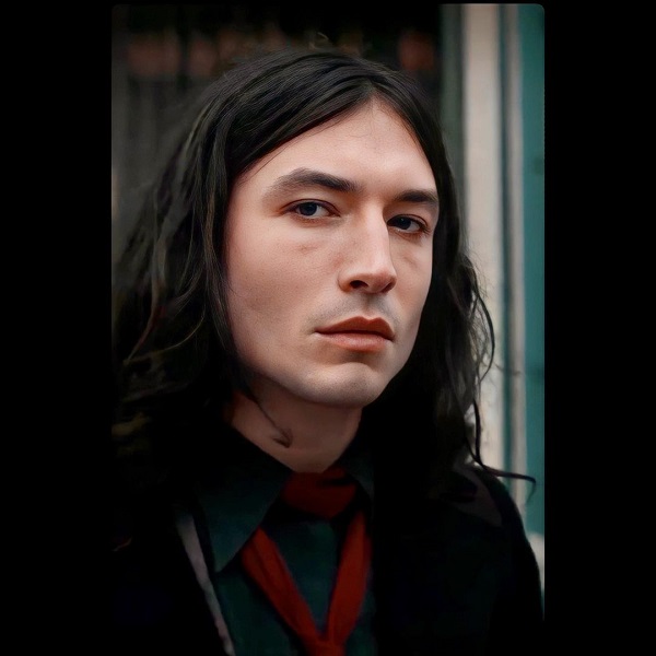 Ezra Miller came out as gay and uses they/them pronouns! Who is his ...