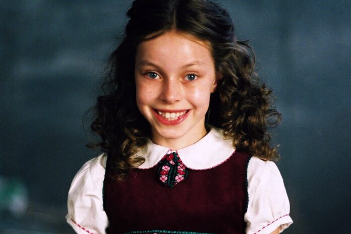 Julia Winter (Actress), Bio, Age, Height, Weight, Family, Boyfriend ...