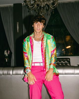 Bryce Hall Assumes He’s Gay When His Kissing Video Goes Viral! Is he ...