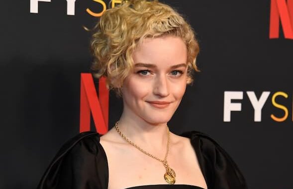 Julia Garner Bio, Movies, Age, Family, Husband, Height, Net Worth ...