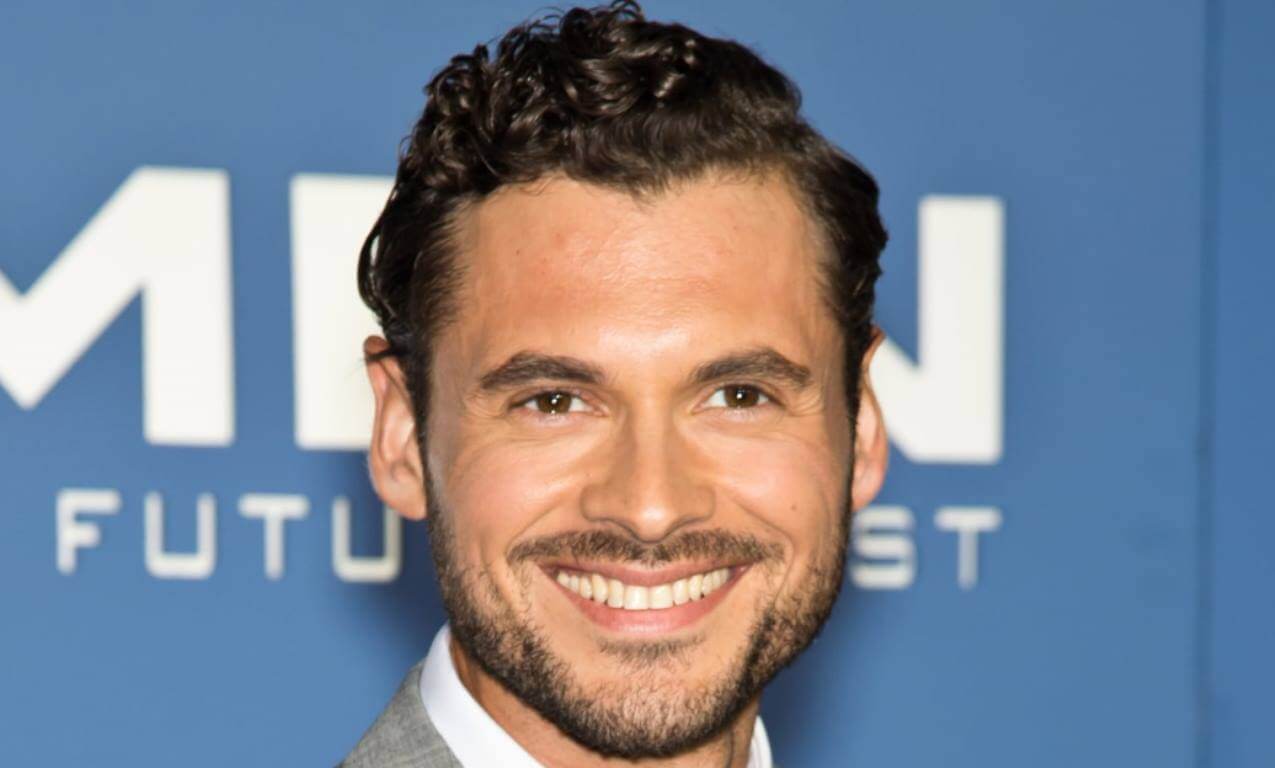 Adan Canto Siblings: Does He Have Siblings? | Celebrity