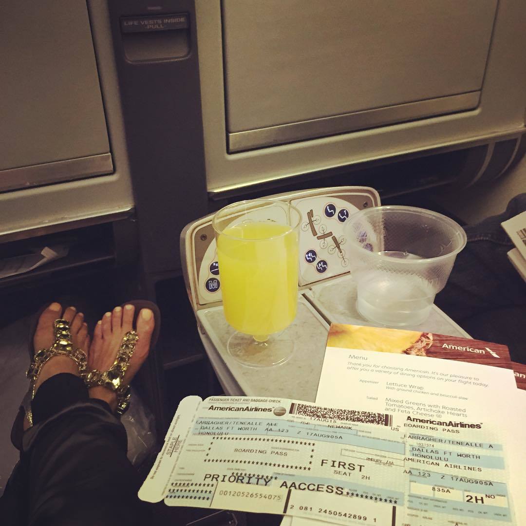 Tenealle Farragher Feet - ⭐Celeb Feet