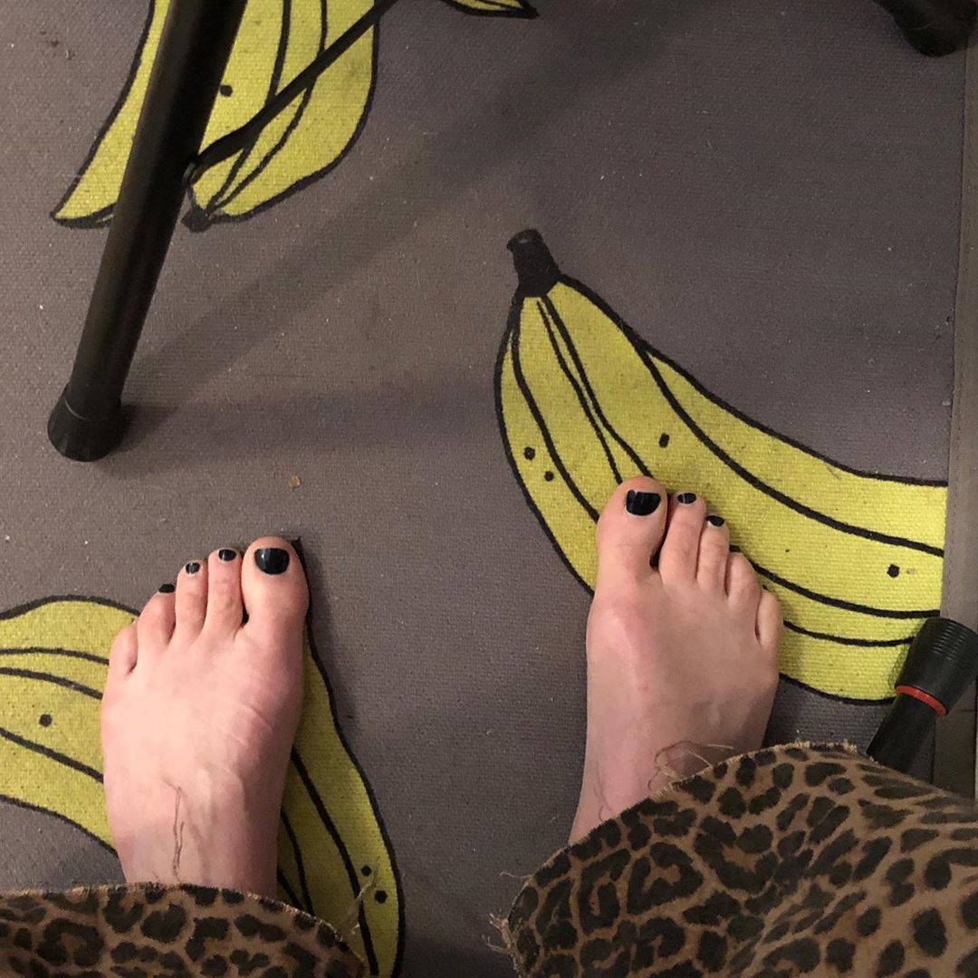 Megan Hollingshead Feet ⭐celeb Feet